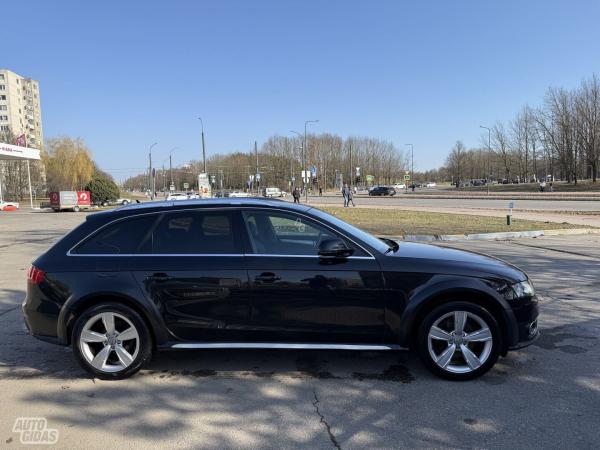 Melns Audi A4 Allroad 2009 Kauņa, ar dzinēja tilpumu 2.00 L un nobraukumu 290 tūkst. km par 4600 €, foto 2 vietnē AUTOMOTO.COM.LV