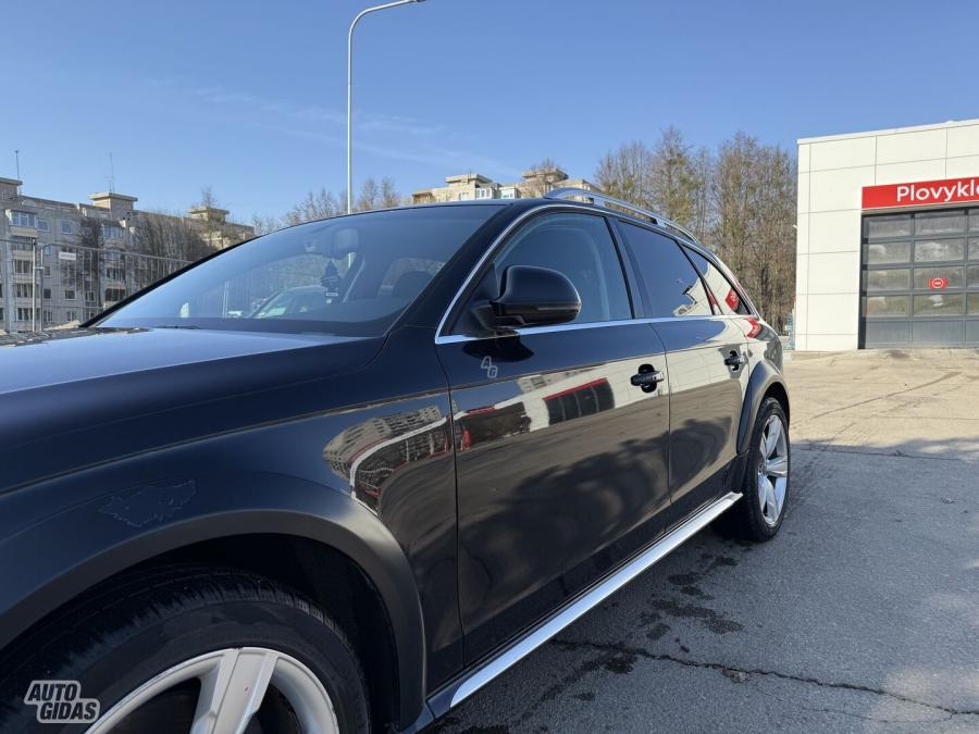 Melns Audi A4 Allroad 2009 Kauņa, ar dzinēja tilpumu 2.00 L un nobraukumu 290 tūkst. km par 4600 €, foto 10 vietnē AUTOMOTO.COM.LV