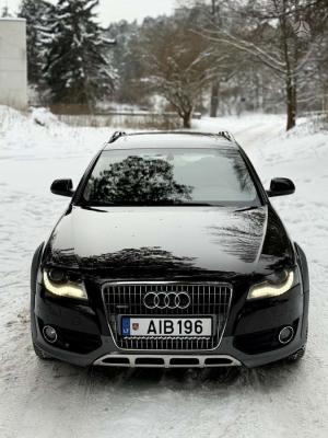 Black Audi A4 Allroad 2010 in Vilnius, with an engine capacity of 2.97 L and mileage of 298 thousand km for 6000 €, photo 3 on AUTOMOTO.COM.LV