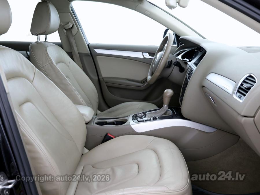 Melns Audi A4 Allroad 2010 Tallina, ar dzinēja tilpumu 3.00 L un nobraukumu 296 tūkst. km par 3599 €, foto 7 vietnē AUTOMOTO.COM.LV