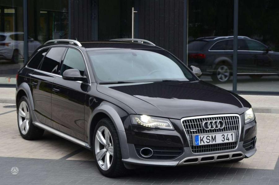 Melns Audi A4 Allroad 2010 Šauļi, ar dzinēja tilpumu 2.97 L un nobraukumu 310 tūkst. km par 6000 €, foto 9 vietnē AUTOMOTO.COM.LV