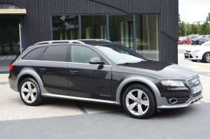 Melns Audi A4 Allroad 2010 Šauļi, ar dzinēja tilpumu 2.97 L un nobraukumu 310 tūkst. km par 6000 €, foto 10 vietnē AUTOMOTO.COM.LV