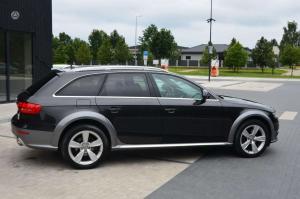 Melns Audi A4 Allroad 2010 Šauļi, ar dzinēja tilpumu 2.97 L un nobraukumu 310 tūkst. km par 6000 €, foto 14 vietnē AUTOMOTO.COM.LV