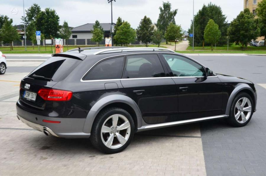 Melns Audi A4 Allroad 2010 Šauļi, ar dzinēja tilpumu 2.97 L un nobraukumu 310 tūkst. km par 6000 €, foto 15 vietnē AUTOMOTO.COM.LV