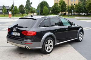 Melns Audi A4 Allroad 2010 Šauļi, ar dzinēja tilpumu 2.97 L un nobraukumu 310 tūkst. km par 6000 €, foto 16 vietnē AUTOMOTO.COM.LV