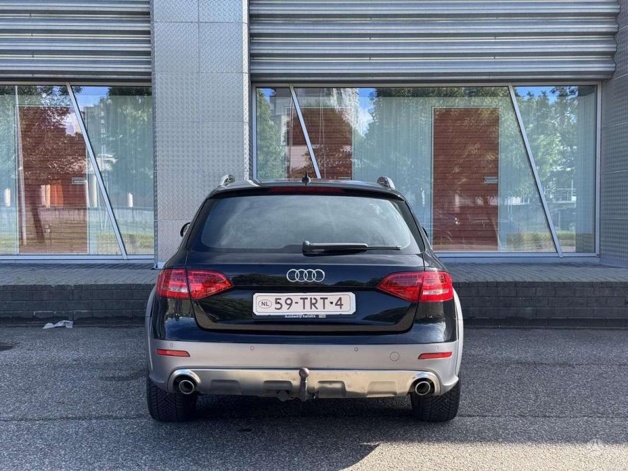 Melns Audi A4 Allroad 2010 Viļņa, ar dzinēja tilpumu 2.97 L un nobraukumu 348 tūkst. km par 5950 €, foto 5 vietnē AUTOMOTO.COM.LV