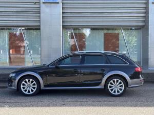 Melns Audi A4 Allroad 2010 Viļņa, ar dzinēja tilpumu 2.97 L un nobraukumu 348 tūkst. km par 5950 €, foto 7 vietnē AUTOMOTO.COM.LV
