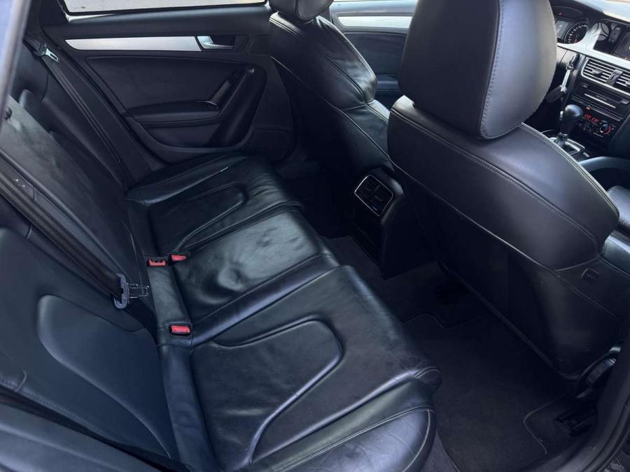 Melns Audi A4 Allroad 2010 Viļņa, ar dzinēja tilpumu 2.97 L un nobraukumu 348 tūkst. km par 5950 €, foto 15 vietnē AUTOMOTO.COM.LV