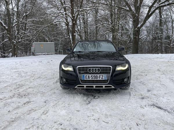 Melns Audi A4 Allroad 2011 Viļņa, ar dzinēja tilpumu 2.97 L un nobraukumu 245 tūkst. km par 7400 €, foto 2 vietnē AUTOMOTO.COM.LV