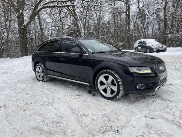 Melns Audi A4 Allroad 2011 Viļņa, ar dzinēja tilpumu 2.97 L un nobraukumu 245 tūkst. km par 7400 €, foto 3 vietnē AUTOMOTO.COM.LV