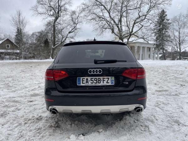 Melns Audi A4 Allroad 2011 Viļņa, ar dzinēja tilpumu 2.97 L un nobraukumu 245 tūkst. km par 7400 €, foto 5 vietnē AUTOMOTO.COM.LV