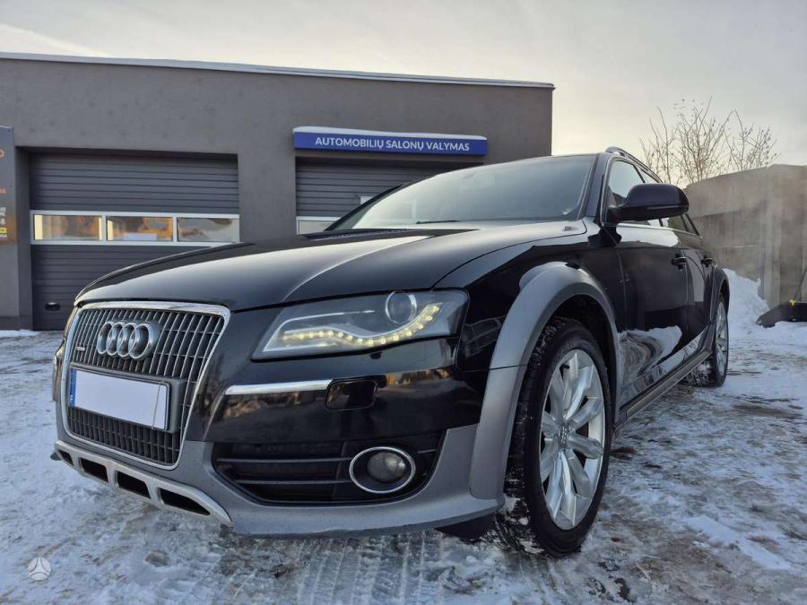 Melns Audi A4 Allroad 2011 Tauragė, ar dzinēja tilpumu 1.97 L un nobraukumu 257 tūkst. km par 5899 €, foto 1 vietnē AUTOMOTO.COM.LV