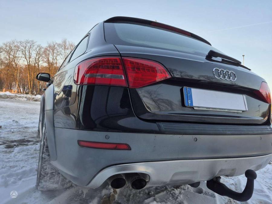Melns Audi A4 Allroad 2011 Tauragė, ar dzinēja tilpumu 1.97 L un nobraukumu 257 tūkst. km par 5899 €, foto 15 vietnē AUTOMOTO.COM.LV