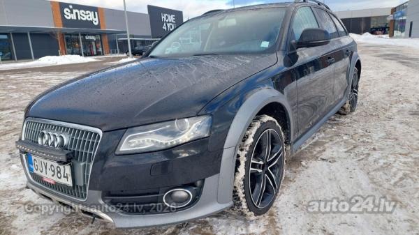 Melns Audi A4 Allroad 2011 Tallina, ar dzinēja tilpumu 2.00 L un nobraukumu 0 tūkst. km par 7000 €, foto 4 vietnē AUTOMOTO.COM.LV