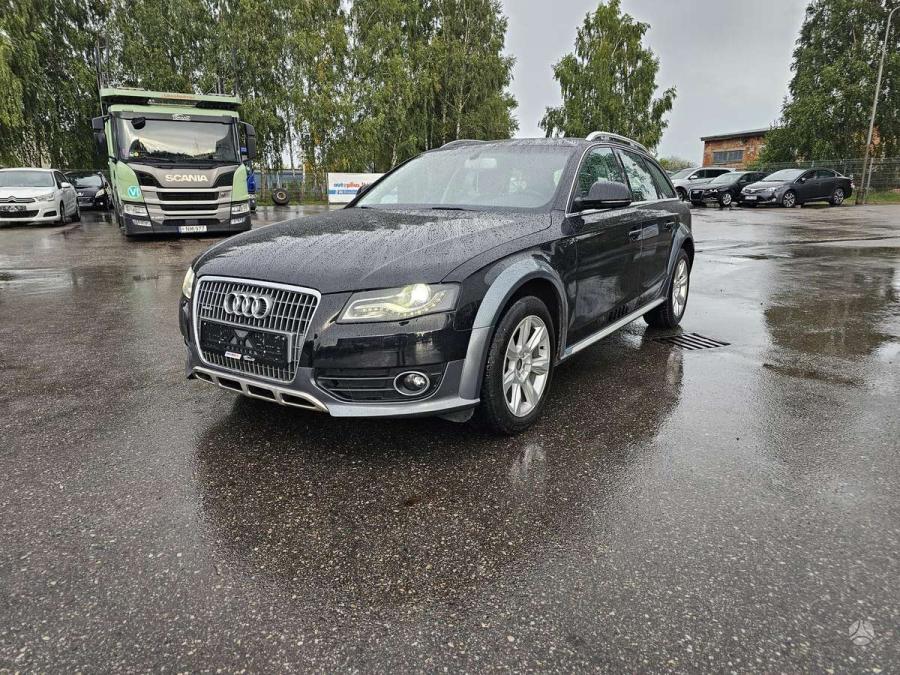 Black Audi A4 Allroad 2011 in Ukmerge, with an engine capacity of 1.97 L and mileage of 237 thousand km for 5999 €, photo 1 on AUTOMOTO.COM.LV