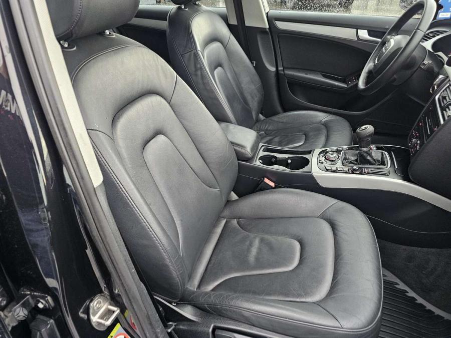 Black Audi A4 Allroad 2011 in Ukmerge, with an engine capacity of 1.97 L and mileage of 237 thousand km for 5999 €, photo 16 on AUTOMOTO.COM.LV
