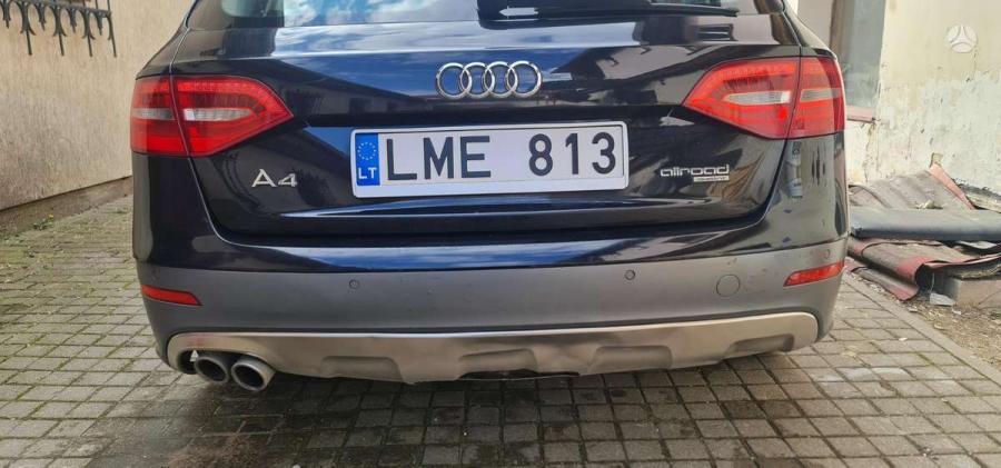 Melns Audi A4 Allroad 2012 Viļņa, ar dzinēja tilpumu 1.97 L un nobraukumu 358 tūkst. km par 8500 €, foto 6 vietnē AUTOMOTO.COM.LV
