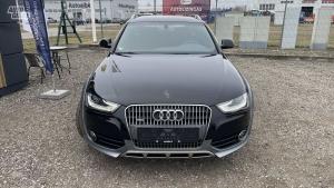 Black Audi A4 Allroad 2012 in Marijampole, with an engine capacity of 2.00 L and mileage of 264 thousand km for 8950 €, photo 3 on AUTOMOTO.COM.LV