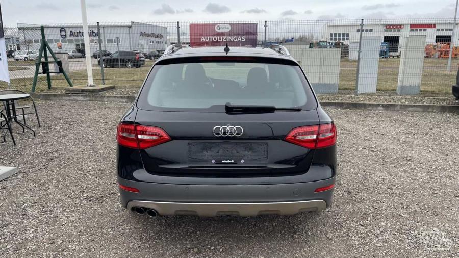 Black Audi A4 Allroad 2012 in Marijampole, with an engine capacity of 2.00 L and mileage of 264 thousand km for 8950 €, photo 9 on AUTOMOTO.COM.LV