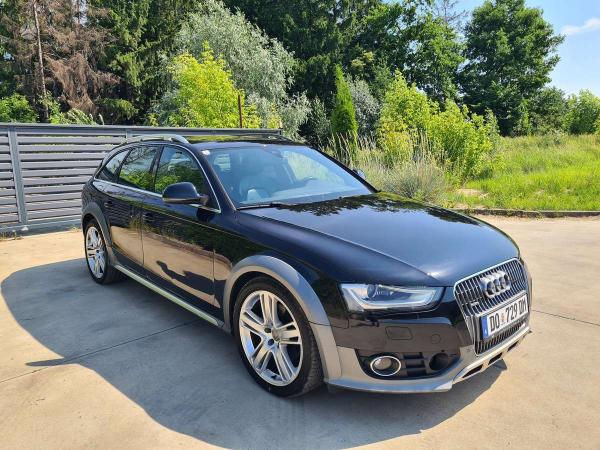 Black Audi A4 Allroad 2012 in Kaunas, with an engine capacity of 2.97 L and mileage of 254 thousand km for 9500 €, photo 3 on AUTOMOTO.COM.LV