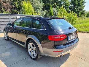 Black Audi A4 Allroad 2012 in Kaunas, with an engine capacity of 2.97 L and mileage of 254 thousand km for 9500 €, photo 8 on AUTOMOTO.COM.LV