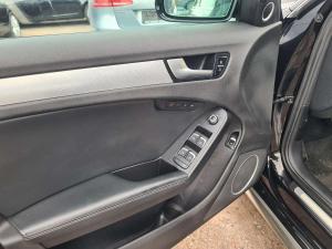Black Audi A4 Allroad 2012 in Kaunas, with an engine capacity of 2.97 L and mileage of 254 thousand km for 9500 €, photo 20 on AUTOMOTO.COM.LV
