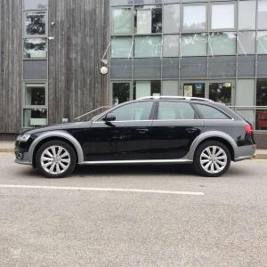 Black Audi A4 Allroad 2012 in Utena, with an engine capacity of 1.97 L and mileage of 114 thousand km for 3200 €, photo 5 on AUTOMOTO.COM.LV