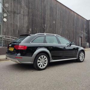 Black Audi A4 Allroad 2012 in Utena, with an engine capacity of 1.97 L and mileage of 114 thousand km for 3200 €, photo 6 on AUTOMOTO.COM.LV