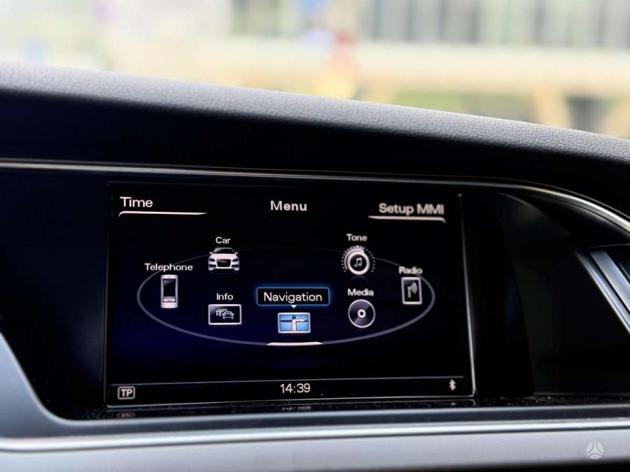 Melns Audi A4 Allroad 2012 Viļņa, ar dzinēja tilpumu 3.00 L un nobraukumu 229 tūkst. km par 8400 €, foto 15 vietnē AUTOMOTO.COM.LV