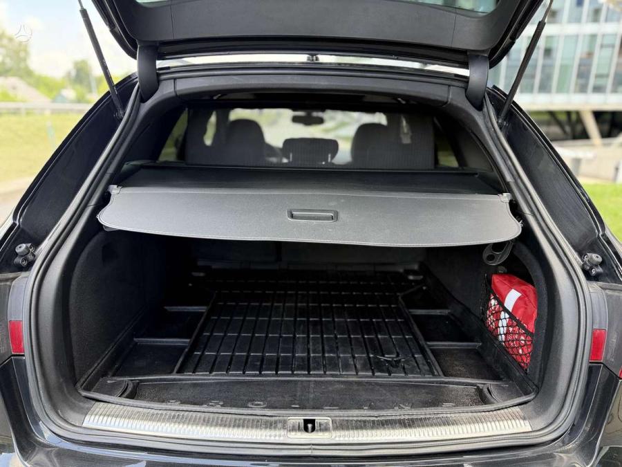 Melns Audi A4 Allroad 2012 Viļņa, ar dzinēja tilpumu 3.00 L un nobraukumu 229 tūkst. km par 8400 €, foto 23 vietnē AUTOMOTO.COM.LV