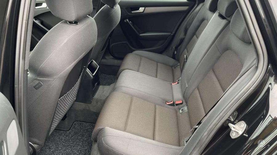 Melns Audi A4 Allroad 2012 Marijampole, ar dzinēja tilpumu 1.97 L un nobraukumu 264 tūkst. km par 8490 €, foto 14 vietnē AUTOMOTO.COM.LV