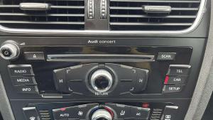 Melns Audi A4 Allroad 2012 Marijampole, ar dzinēja tilpumu 1.97 L un nobraukumu 264 tūkst. km par 8490 €, foto 25 vietnē AUTOMOTO.COM.LV