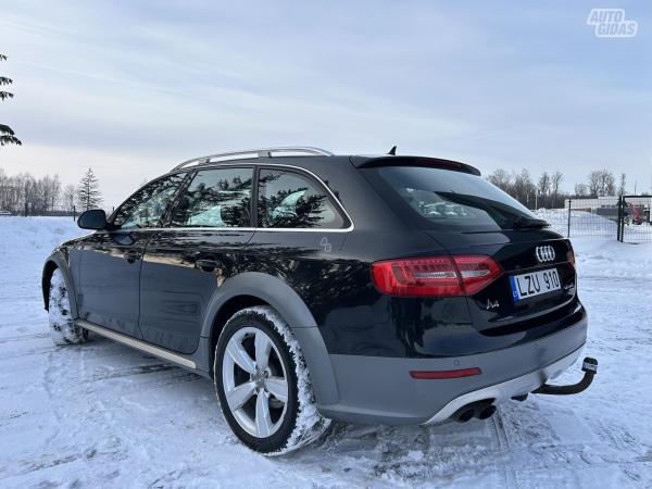Black Audi A4 Allroad 2013 in Kaunas, with an engine capacity of 2.00 L and mileage of 331 thousand km for 8900 €, photo 4 on AUTOMOTO.COM.LV