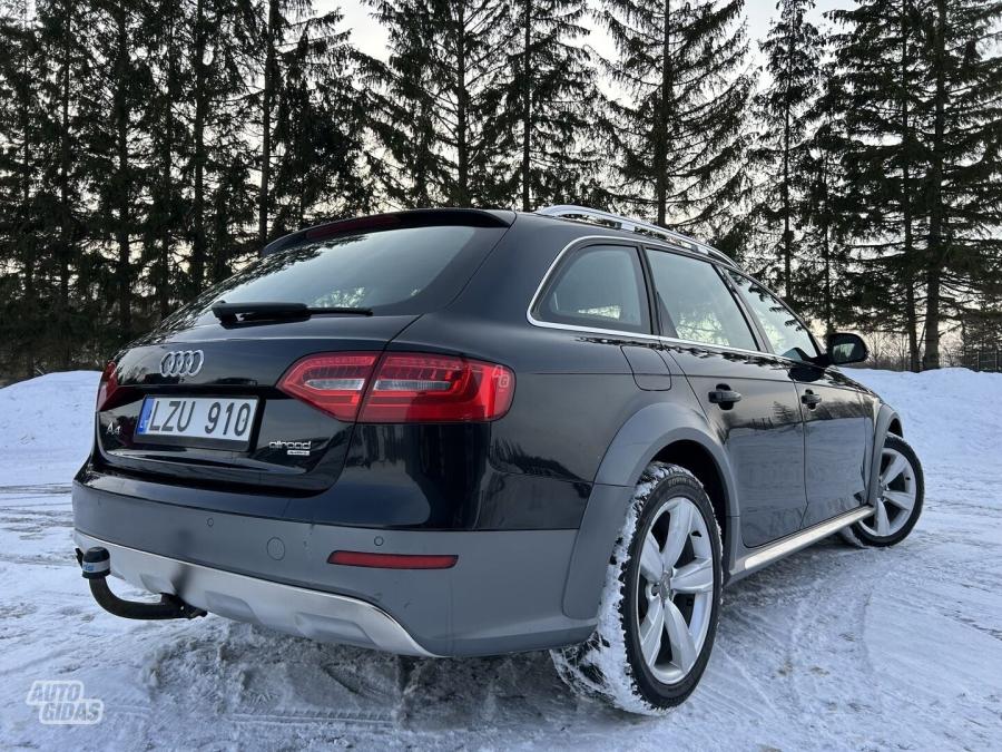 Melns Audi A4 Allroad 2013 Kauņa, ar dzinēja tilpumu 2.00 L un nobraukumu 331 tūkst. km par 8900 €, foto 6 vietnē AUTOMOTO.COM.LV