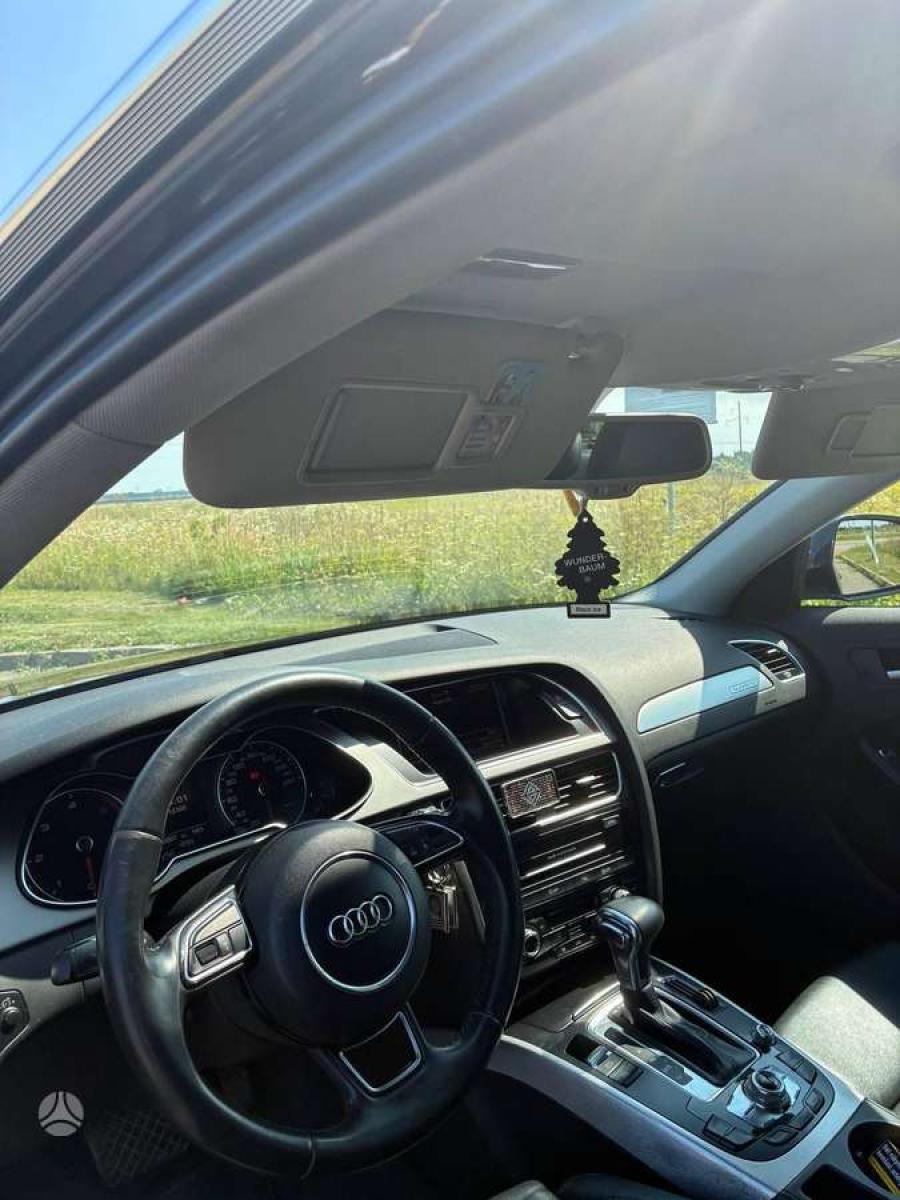 Melns Audi A4 Allroad 2013 Panevēža, ar dzinēja tilpumu 3.00 L un nobraukumu 383 tūkst. km par 7400 €, foto 7 vietnē AUTOMOTO.COM.LV