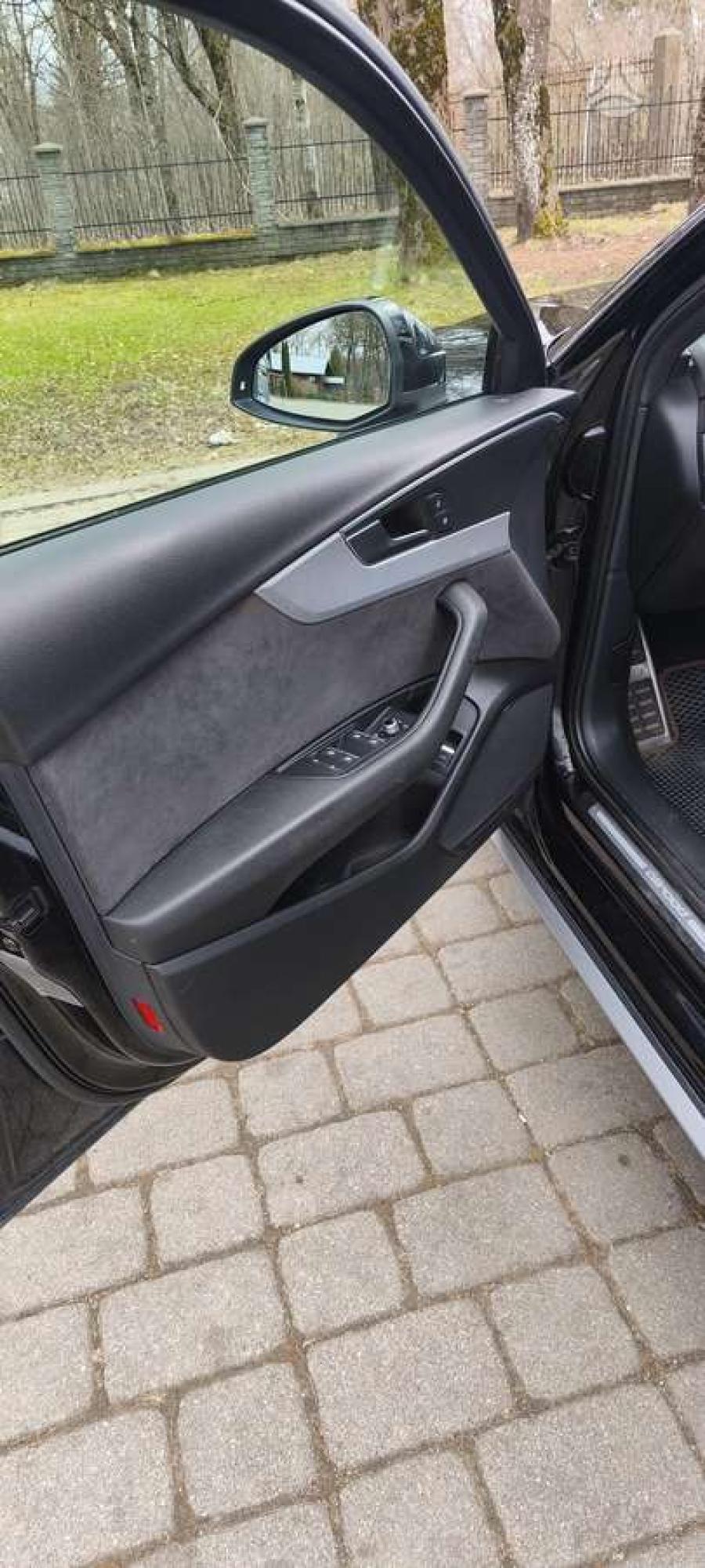 Black Audi A4 Allroad 2016 in Vilnius, with an engine capacity of 2.97 L and mileage of 256 thousand km for 10300 €, photo 7 on AUTOMOTO.COM.LV