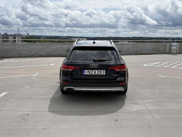 Black Audi A4 Allroad 2016 in Vilnius, with an engine capacity of 2.97 L and mileage of 255 thousand km for 11900 €, photo 8 on AUTOMOTO.COM.LV