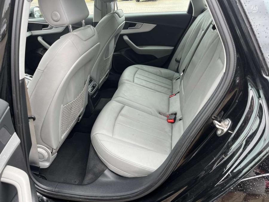 Melns Audi A4 Allroad 2016 Tauragė, ar dzinēja tilpumu 2.00 L un nobraukumu 250 tūkst. km par 10900 €, foto 17 vietnē AUTOMOTO.COM.LV