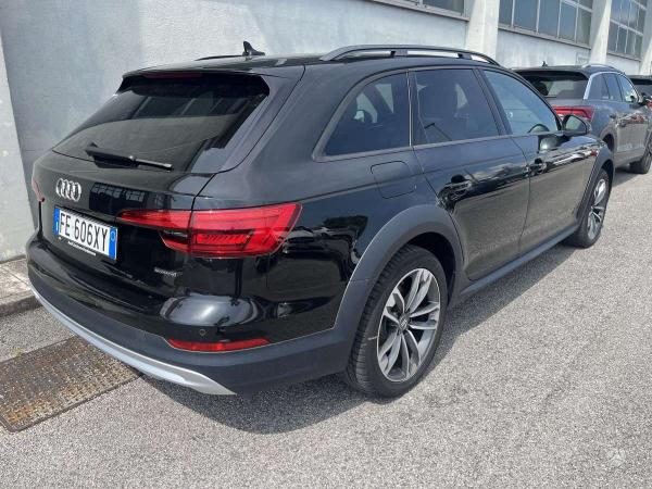 Black Audi A4 Allroad 2016 in Panevezys, with an engine capacity of 1.97 L and mileage of 221 thousand km for 14500 €, photo 3 on AUTOMOTO.COM.LV