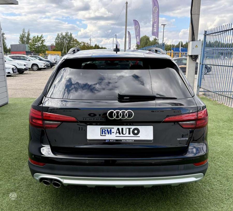 Melns Audi A4 Allroad 2016 Panevēža, ar dzinēja tilpumu 1.97 L un nobraukumu 221 tūkst. km par 14700 €, foto 7 vietnē AUTOMOTO.COM.LV
