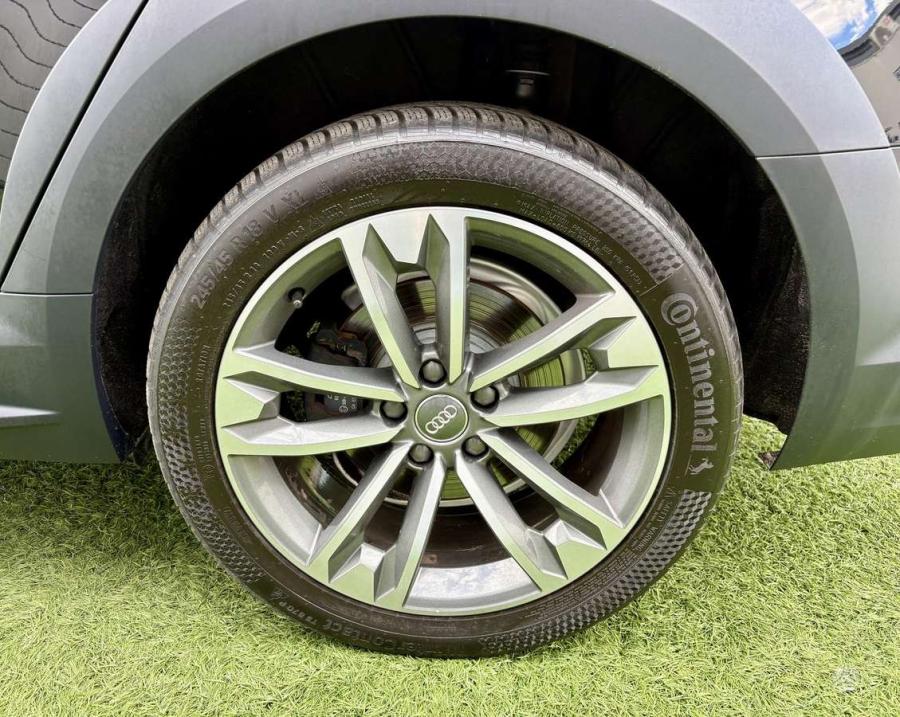 Melns Audi A4 Allroad 2016 Panevēža, ar dzinēja tilpumu 1.97 L un nobraukumu 221 tūkst. km par 14700 €, foto 9 vietnē AUTOMOTO.COM.LV