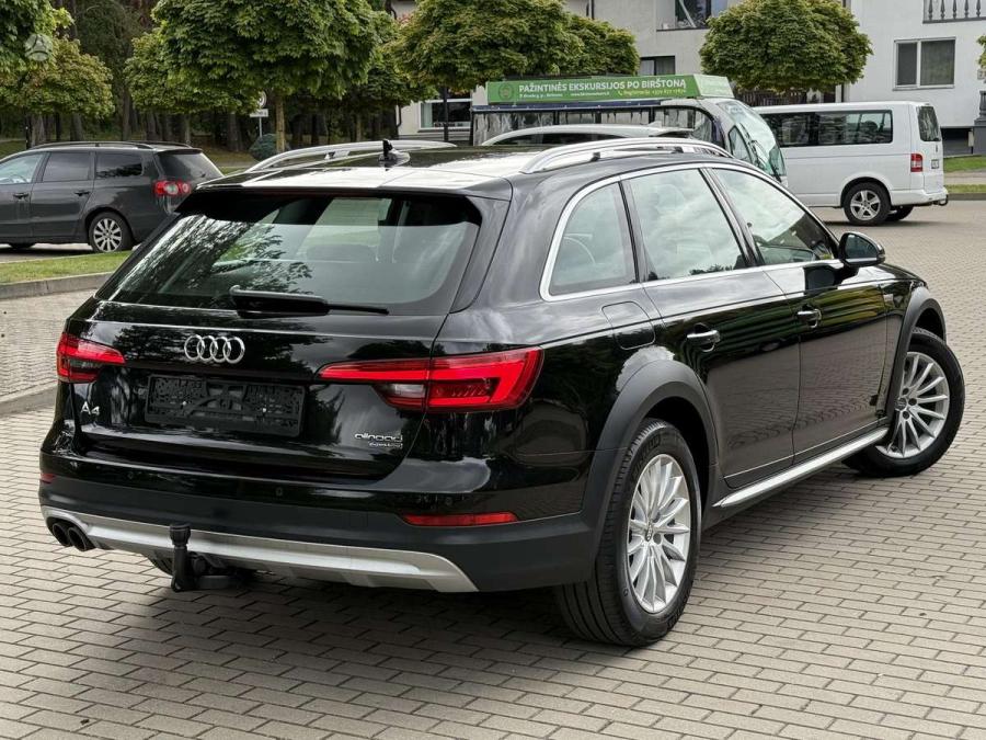Black Audi A4 Allroad 2016 in Prienai, with an engine capacity of 1.97 L and mileage of 213 thousand km for 12850 €, photo 15 on AUTOMOTO.COM.LV
