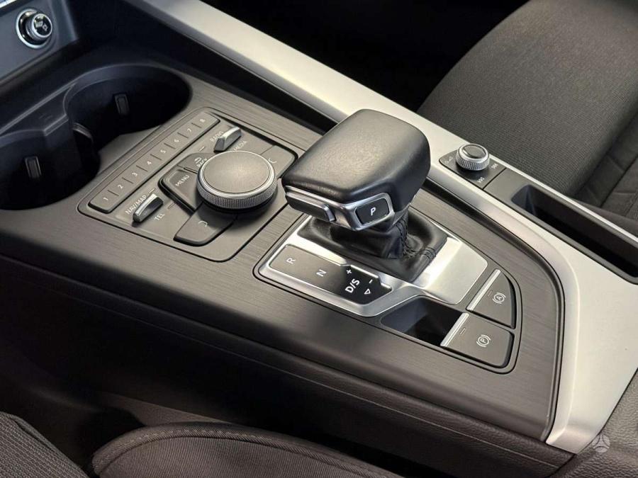 Black Audi A4 Allroad 2016 in Prienai, with an engine capacity of 1.97 L and mileage of 213 thousand km for 12850 €, photo 40 on AUTOMOTO.COM.LV