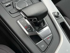 Black Audi A4 Allroad 2016 in Prienai, with an engine capacity of 1.97 L and mileage of 213 thousand km for 12850 €, photo 41 on AUTOMOTO.COM.LV