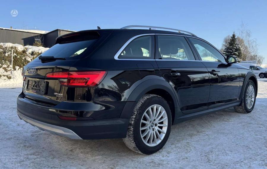 Black Audi A4 Allroad 2017 in Panevezys, with an engine capacity of 1.97 L and mileage of 207 thousand km for 12900 €, photo 4 on AUTOMOTO.COM.LV