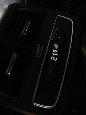 Black Audi A4 Allroad 2017 in Klaipeda, with an engine capacity of 0.00 L and mileage of 325 thousand km for 12800 €, photo 23 on AUTOMOTO.COM.LV