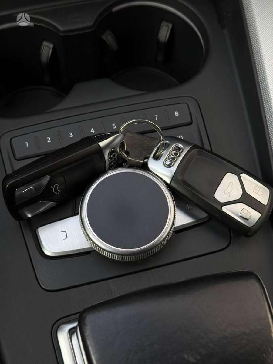 Black Audi A4 Allroad 2017 in Klaipeda, with an engine capacity of 0.00 L and mileage of 325 thousand km for 12550 €, photo 20 on AUTOMOTO.COM.LV