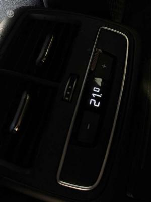 Black Audi A4 Allroad 2017 in Klaipeda, with an engine capacity of 0.00 L and mileage of 325 thousand km for 12550 €, photo 23 on AUTOMOTO.COM.LV