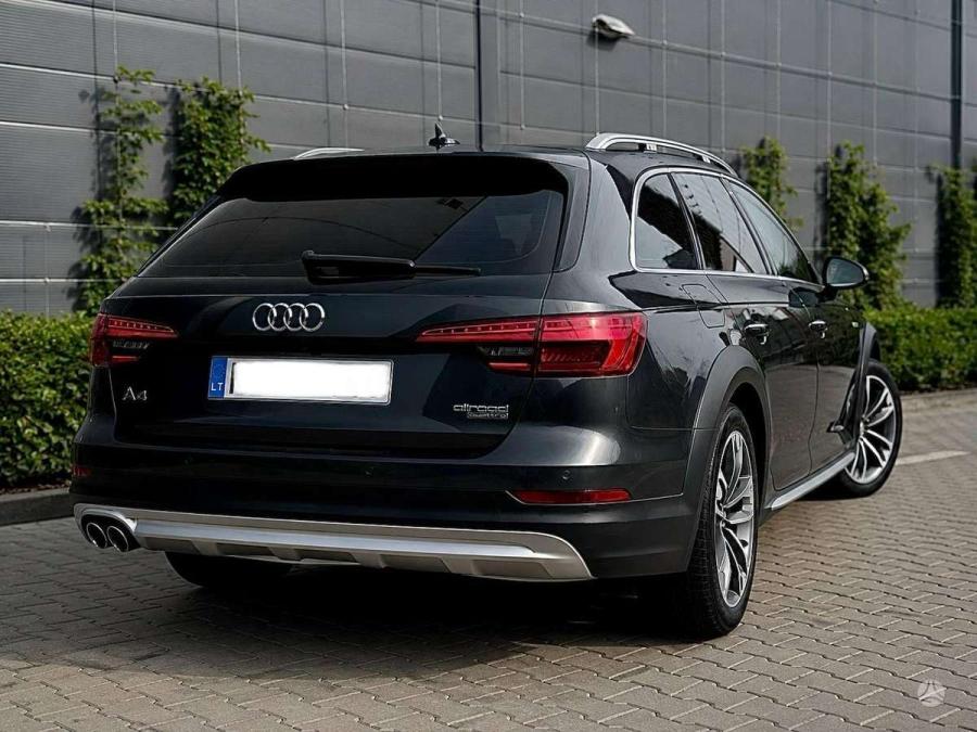 Black Audi A4 Allroad 2017 in Klaipeda, with an engine capacity of 0.00 L and mileage of 325 thousand km for 11950 €, photo 7 on AUTOMOTO.COM.LV