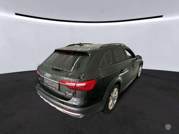Black Audi A4 Allroad 2020 in Kaunas, with an engine capacity of 2.97 L and mileage of 199 thousand km for 21999 €, photo 5 on AUTOMOTO.COM.LV